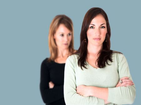 Delusional Disorder: Causes, Types, Symptoms, Diagnosis And Treatment ...