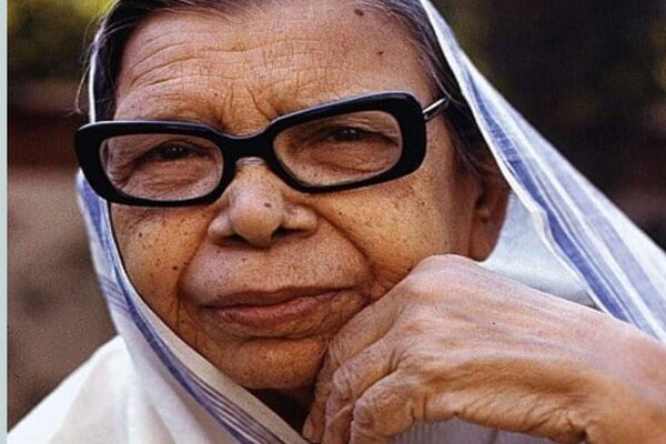 Mahadevi Verma Birth Anniversary: छायावादी युग की महान कवयित्री महादेवी ...