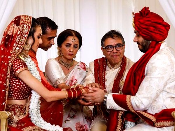 Kanyadan:विवाह में ‘कन्यादान’ पिता के लिए सबसे भावनात्मक क्षण, जानें ...