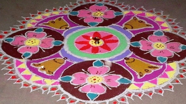 Bohag Bihu Rangoli Design : बोहाग बिहू पर 7 दिन तक घर पर बनाए ये ...