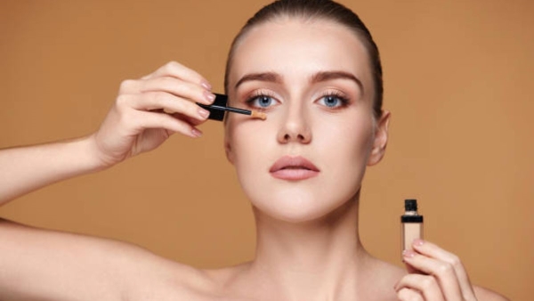 BB vs CC vs DD Cream: चेहरे पर इन क्रीम्‍स को लगानें से पहले जानें अंतर और यूज करने का तरीका ...