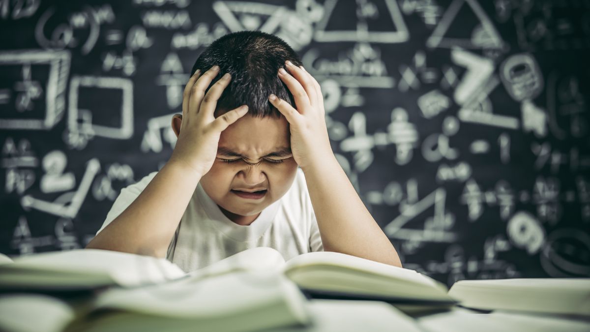 What Is Math Anxiety In Children? How Can Parents Help? - Boldsky.com