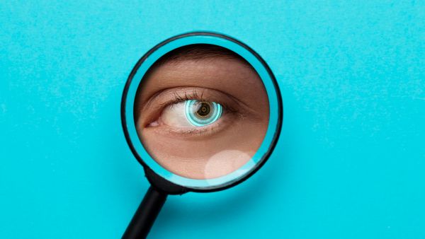 World Sight Day: 5 Foods To Improve Eyesight At Any Age - Boldsky.com