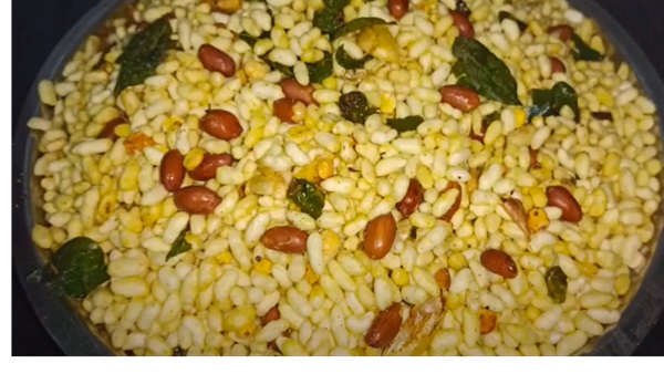 ಸಂಜೆ ಟೀ ಜೊತೆ ಸವಿಯಿರಿ ಈ ಸ್ಪೆಷಲ್ ಮಂಡಕ್ಕಿ | How To Make Different Flavour ...