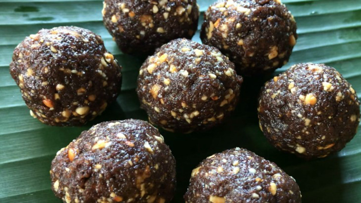 ಮೂಳೆಯನ್ನು ಕಬ್ಬಿಣದಂತಾಗಿಸುವ ರಾಗಿ-ಶೇಂಗಾ ಉಂಡೆ ಇಲ್ಲಿದೆ.! ಮಾಡೋದು ಬಹಳ ಸುಲಭ ...