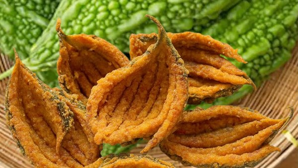 ಕಹಿ ಅಲ್ಲ ಸಿಹಿ! ಹಾಗಲಕಾಯಿ ಫ್ರೈ ಪಕೋಡ ಮಾಡಿ, ಮಕ್ಕಳು ಇಷ್ಟಪಟ್ಟು ತಿಂತಾರೆ | how ...