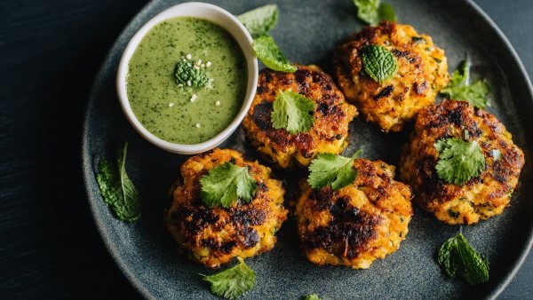 Aloo Tikki: ಈ ರೀತಿ ಮಾಡಿದ್ರೆ ಆಲೂ ಟಿಕ್ಕಿ ಸೂಪರ್! ತುಂಬಾನೇ ಸಿಂಪಲ್ ...
