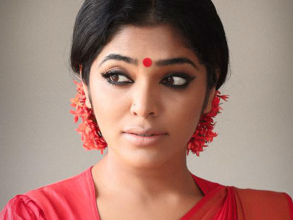 സ്ത്രീകള്‍ ഇടതു മൂക്കു കുത്തിയാല്‍ എളുപ്പം ഗര്‍ഭം | Why Women Should ...