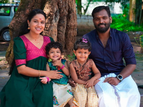 ചാണകം മെഴുകിയ അടുക്കളയും അടുപ്പില്‍ പാചകവും; വീടും പരിസരവും മോശമാണോ ...