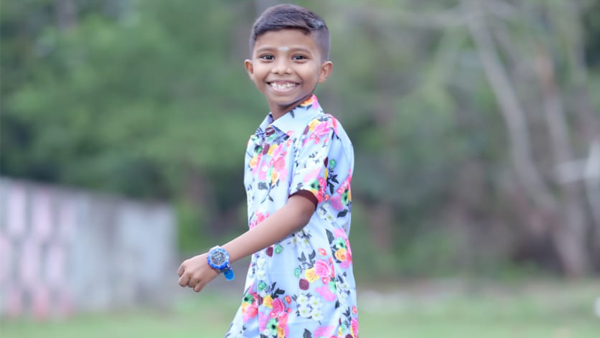 'ഇതാണ് ഞാന്‍ പറഞ്ഞ ക്ലൂക്ലൂസ് പൊടി ഇതില്‍ 80 മധുരംണ്ട്' : 80 അല്ല 100 ...