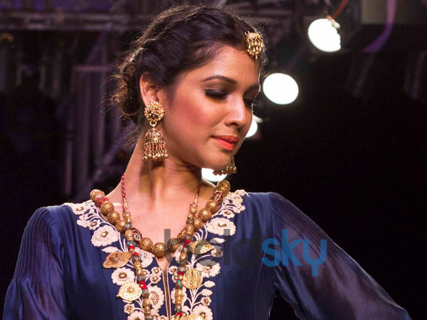 IIJW'13: Dhora n Rivaayat's Gothic Jewellery - Boldsky