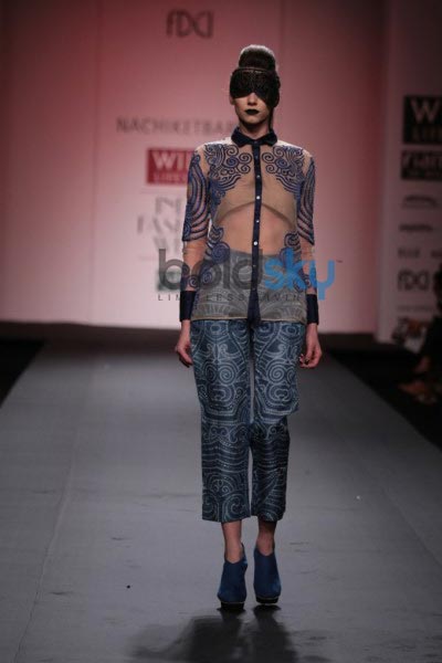 WIFW 2014 day 2 Nachiket Barve show - Boldsky