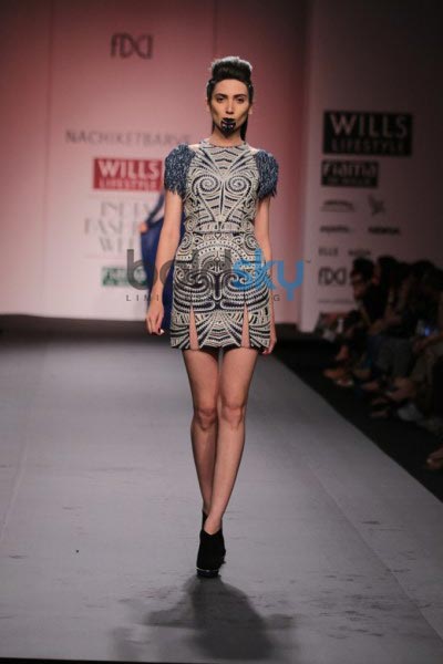 WIFW 2014 day 2 Nachiket Barve show - Boldsky