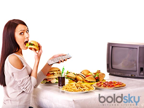 Tricks To Eat Less Food - Boldsky