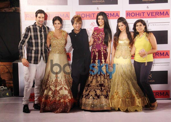 Sunny Leone and Koena Mitra stuns in Rohit Verma Collection - Boldsky