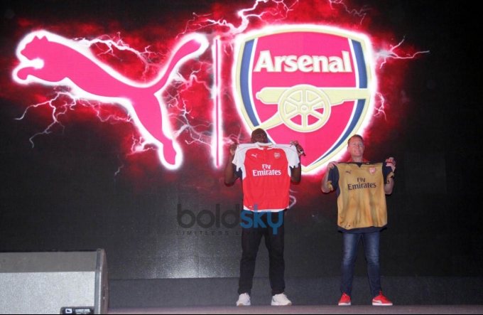 Puma Launch 2015-16 Arsenal Home Kit - Boldsky