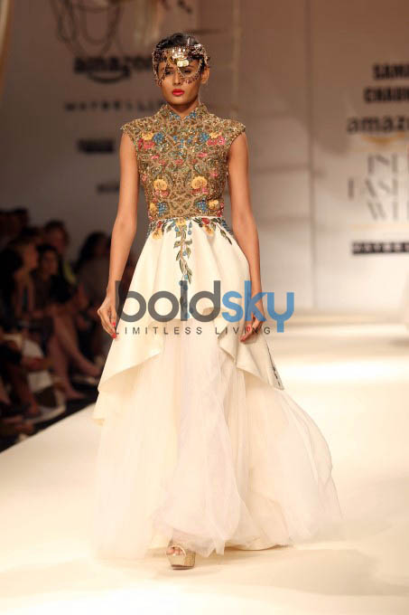 Designer Samant Chauhan Show At AIFW - Boldsky