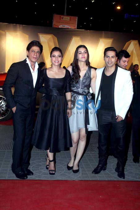 Dilwale Trailer Launch With Cast And Crew - Boldsky