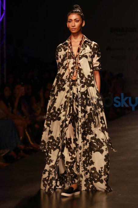 Designer Malini Ramani Collection At AIFW Spring Summer 2017 - Boldsky
