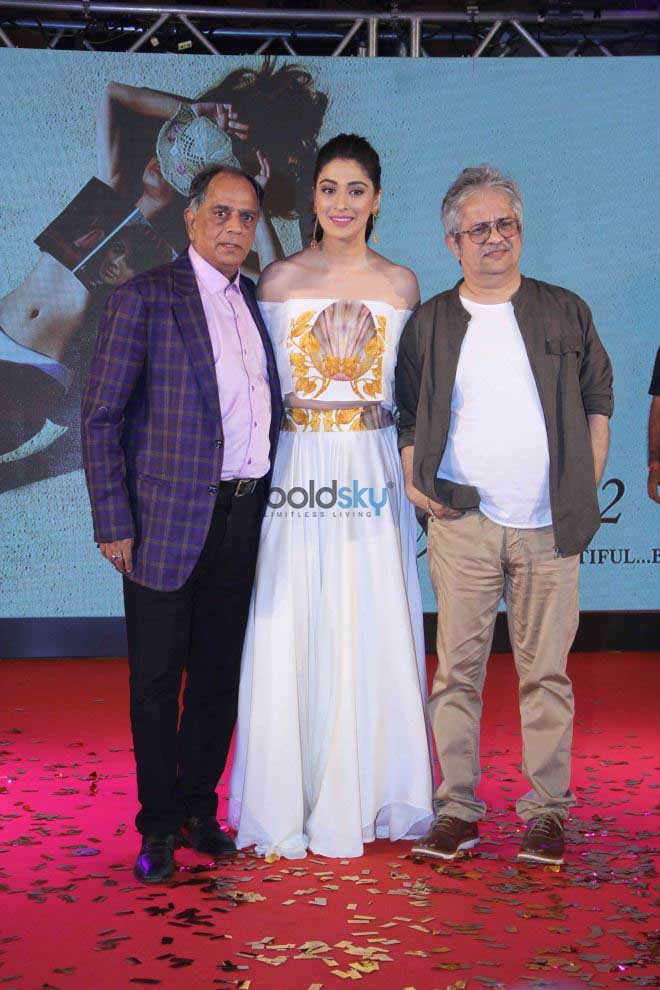 Julie 2 Trailer Launch - Boldsky