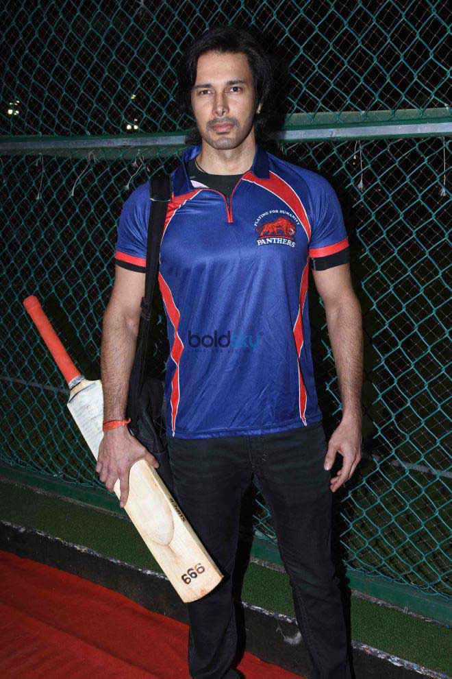 Celebrity Cricket Match Ink Cricket Blast 2017 With Celebs - Boldsky