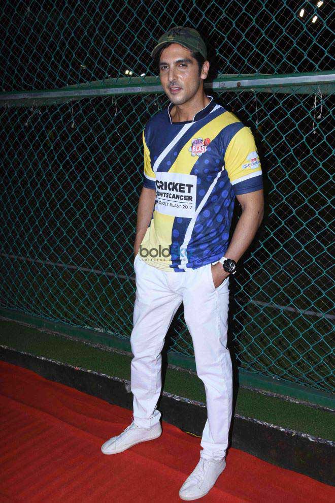 Celebrity Cricket Match Ink Cricket Blast 2017 With Celebs - Boldsky