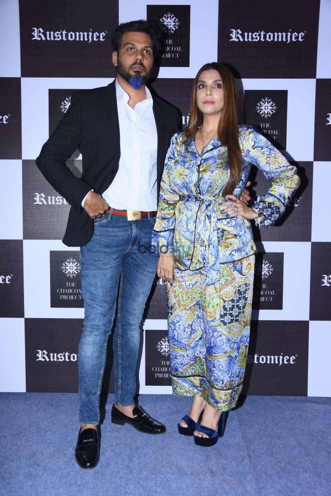 Celebs At Exclusive Preview Of Rustomjee Elements - Boldsky