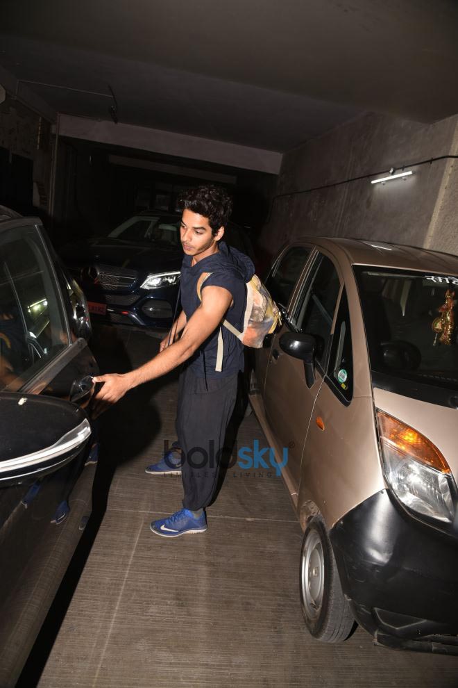 Shahid Kapoor And Mira Rajput At Screening Of 'Tiger Zinda Hai' - Boldsky