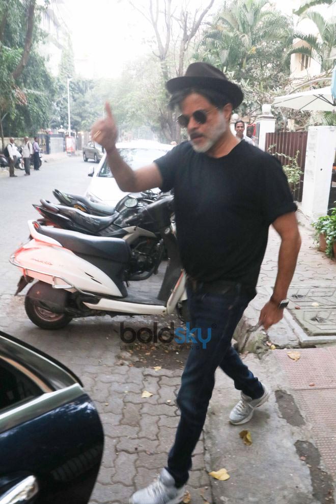 Anil Kapoor Spotted At B Blunt Khar - Boldsky