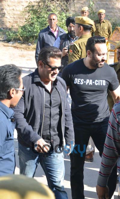 Salman Khan Appears In Jodhpur Court For Black Buck Case - Boldsky