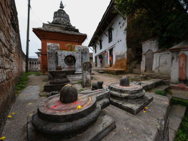 அட! சிவலிங்கத்துள் ஒளிந்து கொண்டிருக்கிற இந்த தத்துவம் பற்றி தெரியுமா ...