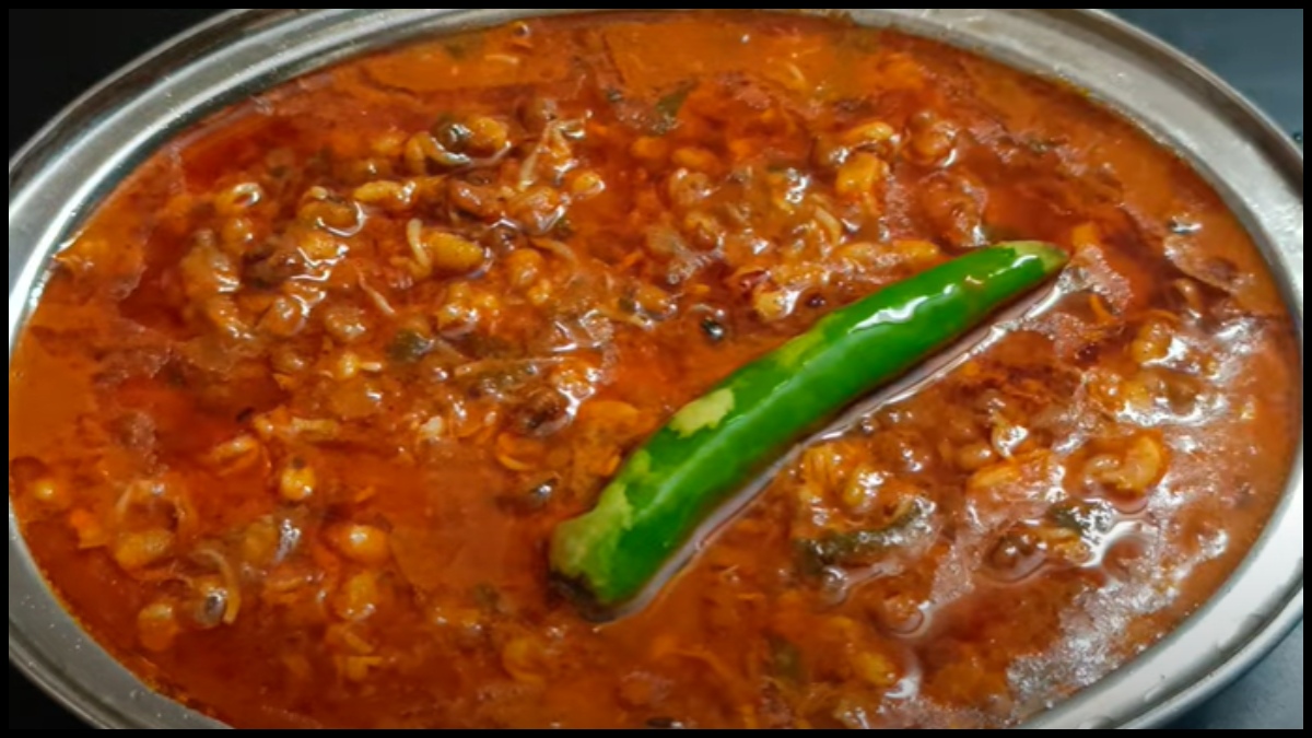 எப்பவும் பச்சை பயறை கடையாம.. ஒருமுறை இப்படி குழம்பு செஞ்சு சாப்பிடுங்க ...