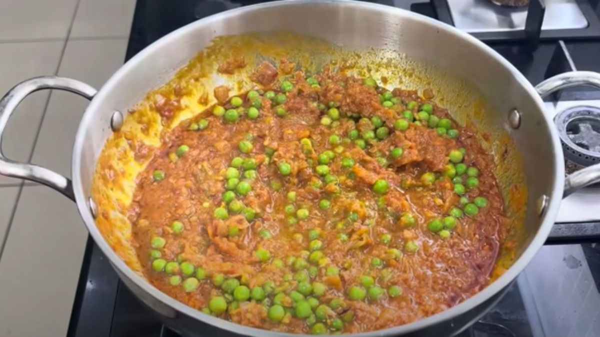 சப்பாத்தி, பூரிக்கு ஒருமுறை இப்படி பட்டாணி மசாலா செய்யுங்க.. 2 ...