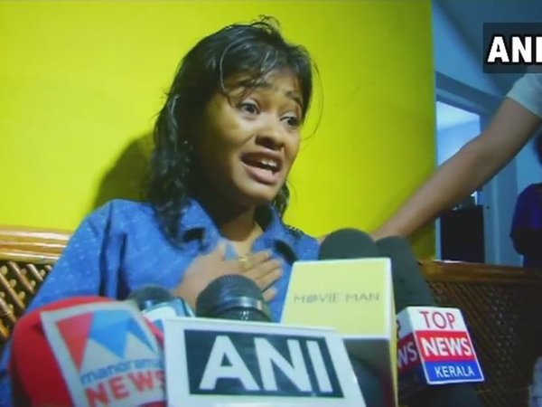 చేపలను అమ్మి చదువుకునే ఆమెకు గోల్డ్ చైన్ , రింగ్స్ ఉంటాయా ? హనన్ ను ...